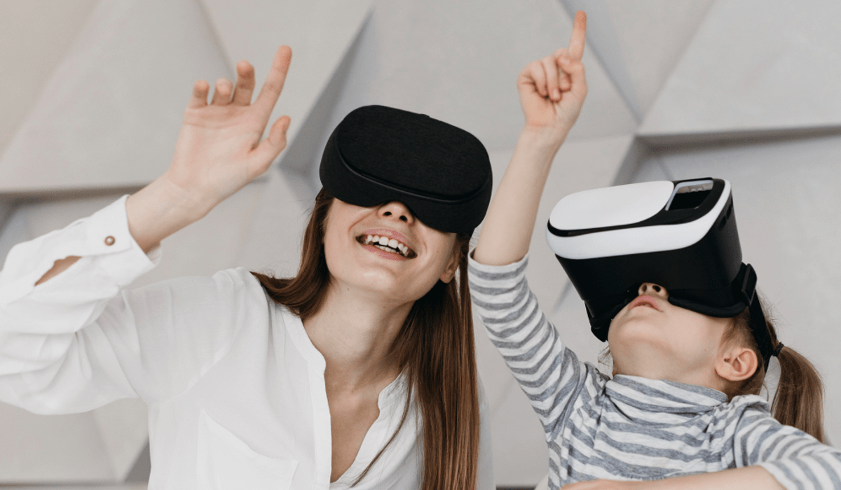 Технологии VR и AR: понятие, различия и применениеТехнологии VR и AR ...